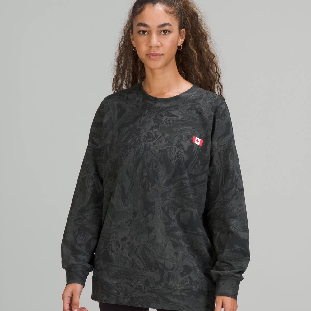 Team Canada Perfectly Oversized Crew Logo - Gem